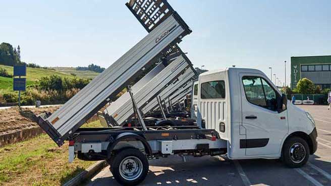 Officine Cucini: un piede nel presente e l’altro nel futuro