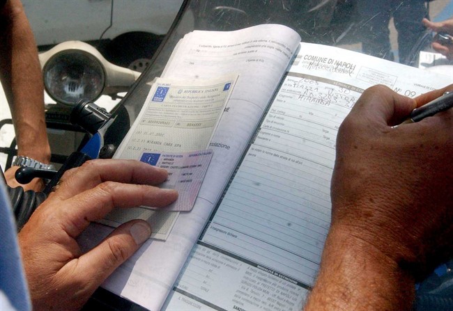 Partita la nuova patente di guida europea