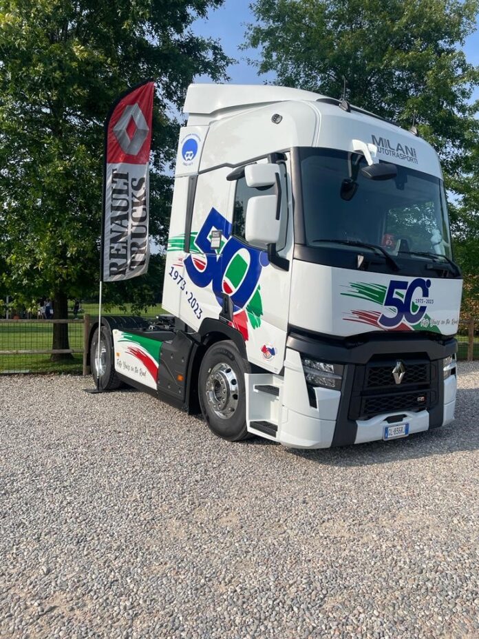 Milani Giovanni Autotrasporti Srl: 50 anni con un nuovo T 480 SC Turbo ...