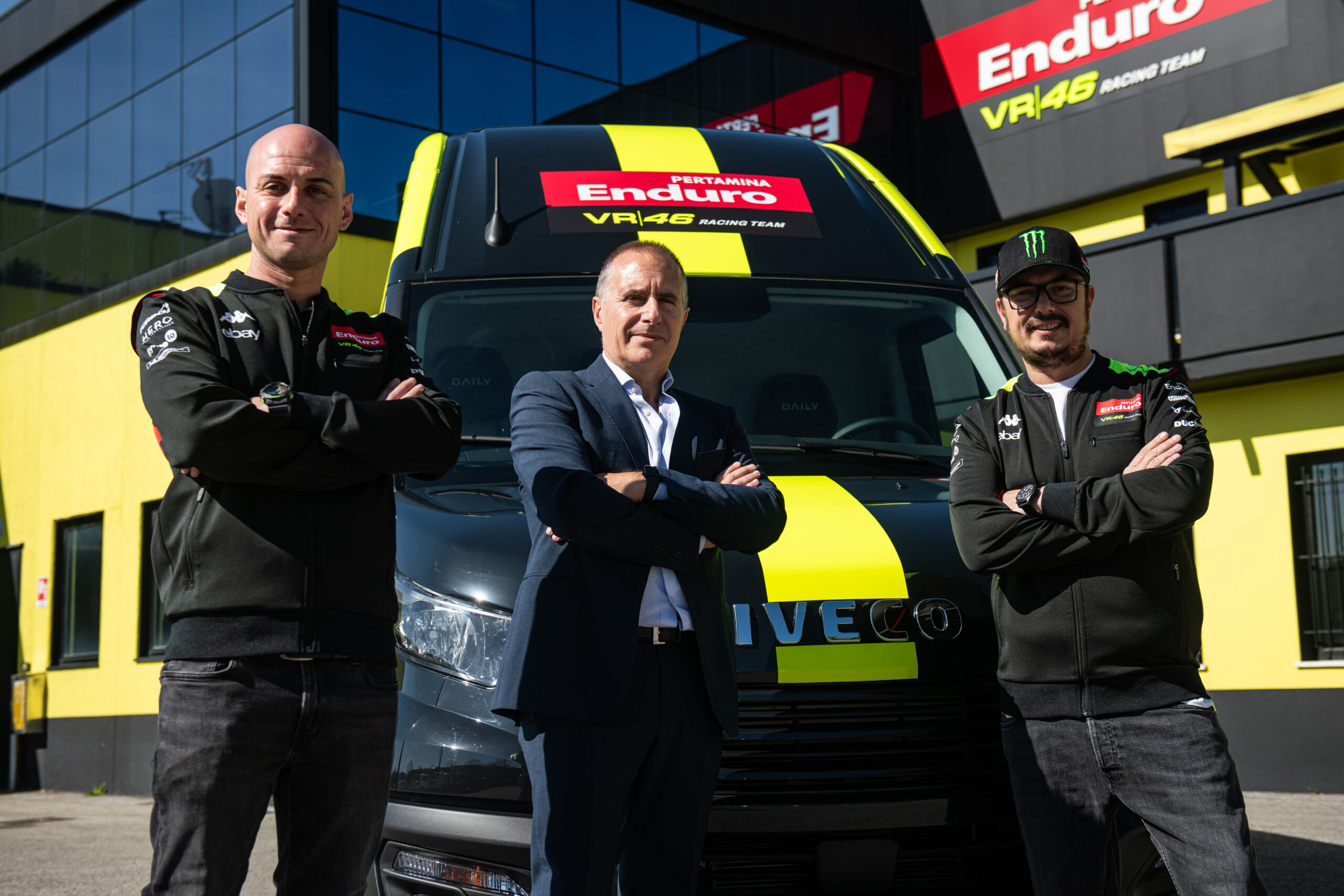 IVECO consegna un Daily al Pertamina Enduro VR46 Racing Team