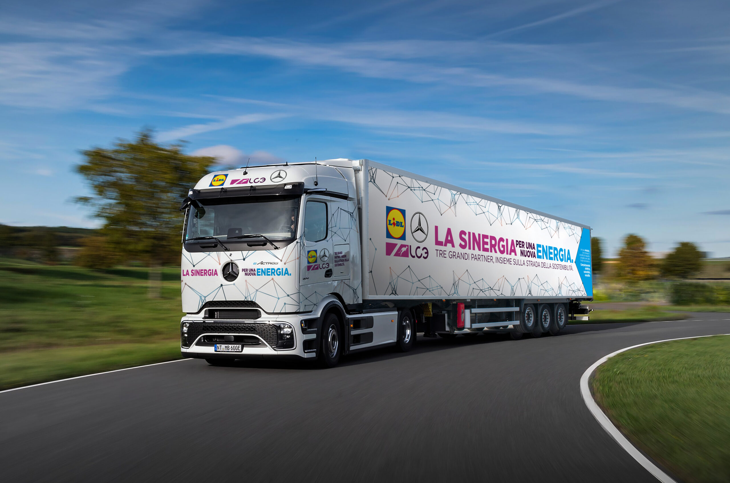 Accordo tra Daimler Truck Italia, LC3 Trasporti e Lidl Italia