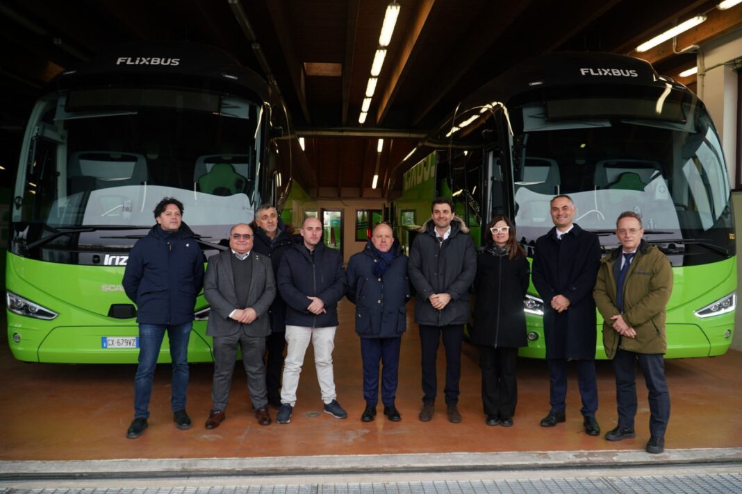 FlixBus lancia le prime linee a LNG in Italia