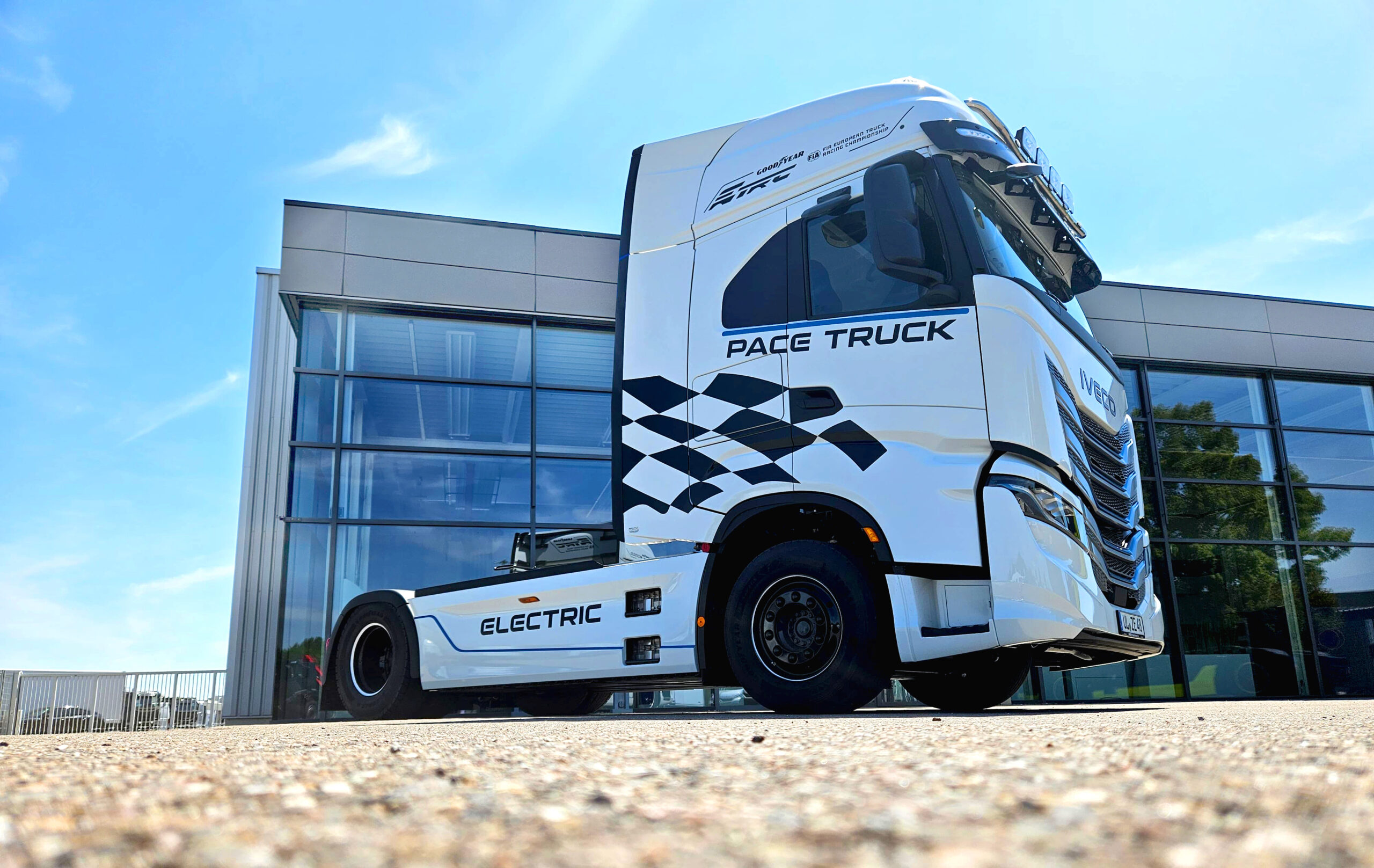 L'IVECO S-eWay debutta come ETRC ePaceTruck ufficiale